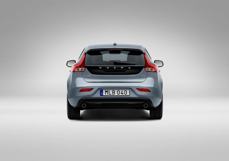 Volvo V40 technical specifications and fuel economy